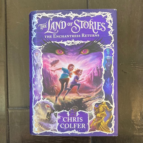 Other | The Land Of Stories The Enchantress Returns By Chris Colfer ...